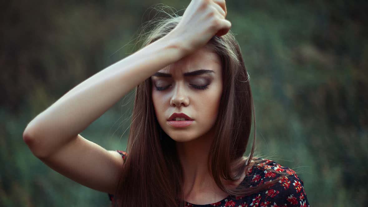 Are You Overly-Emotional Person? Here's How To Deal With It - YouQueen